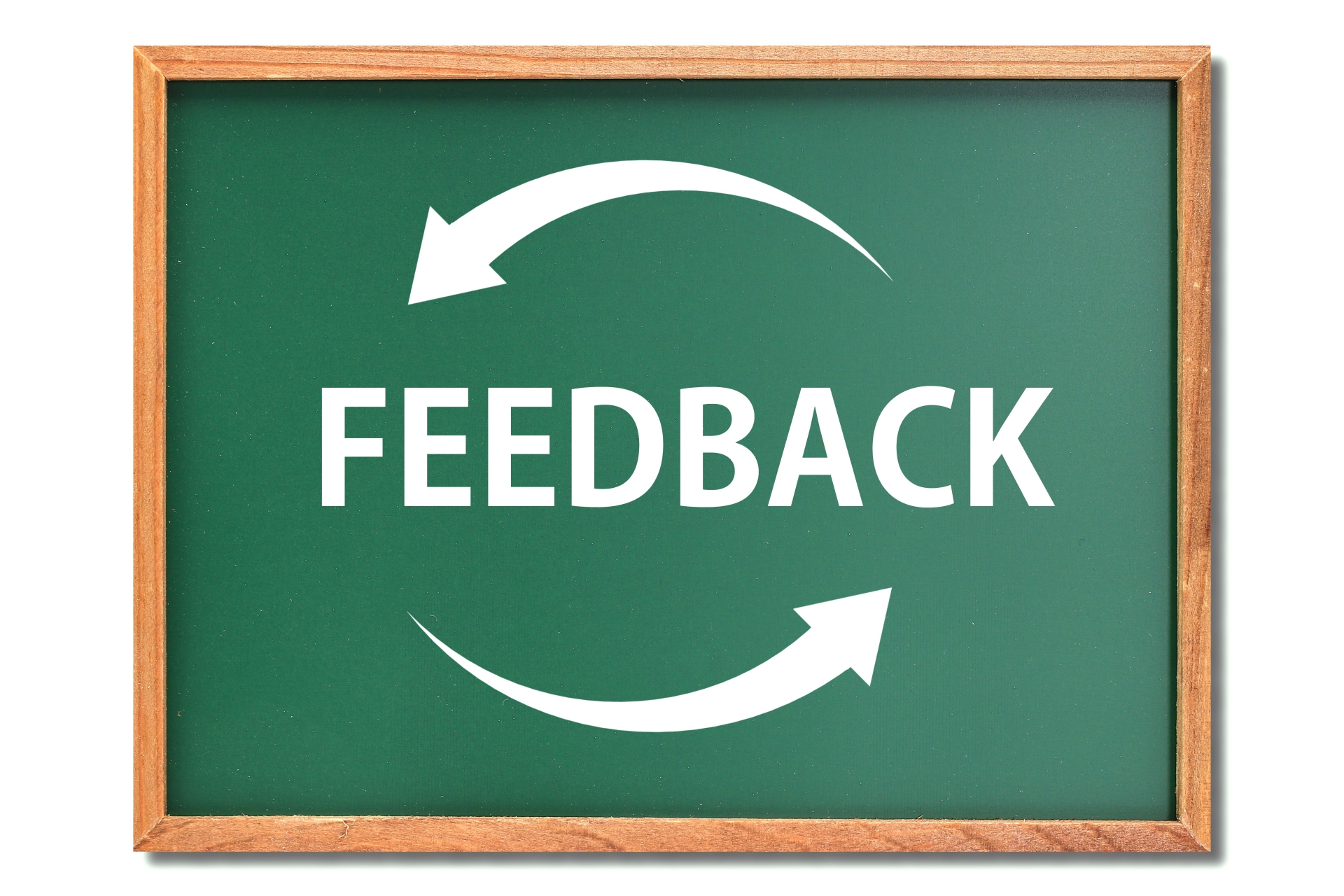 フィードバックとは？ビジネス上の意味や目的・効果を高めるポイントをわかりやすく解説 | 営業ラボ